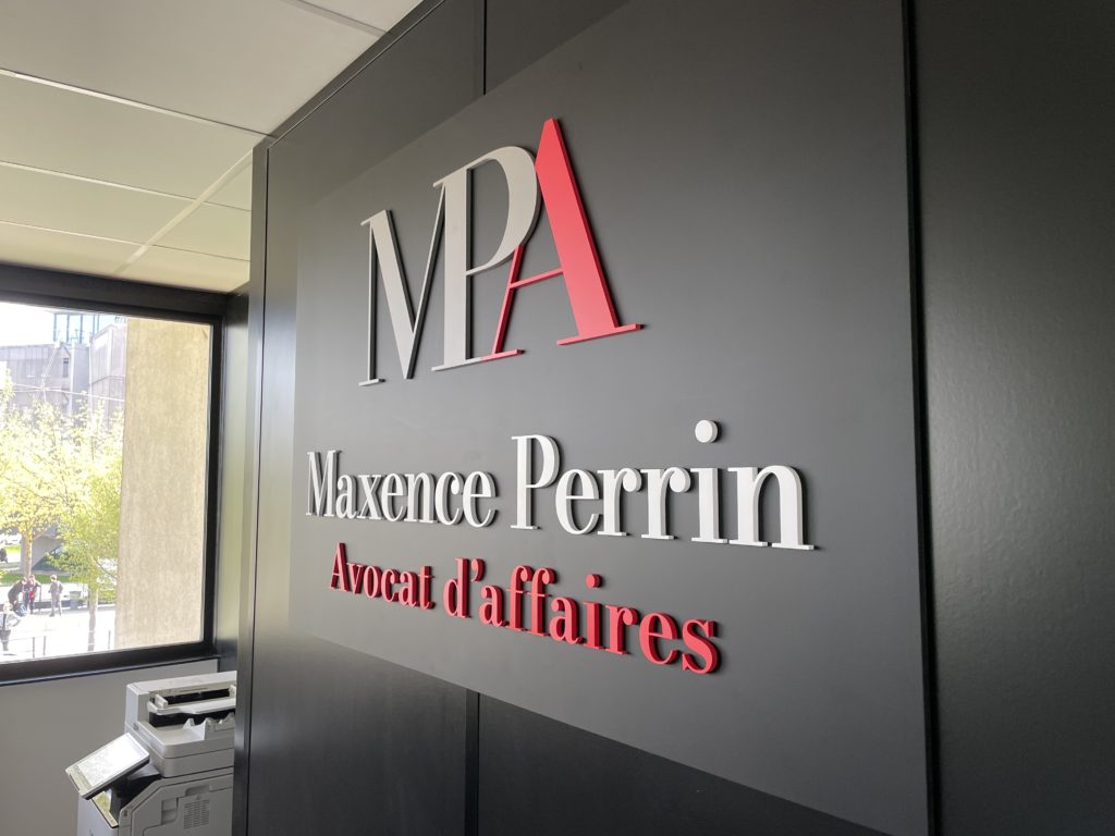 Logo PVC découpé - SIGNALETIQUE ET ENSEIGNE A DIJON | SIGNALETIQUE ET ...